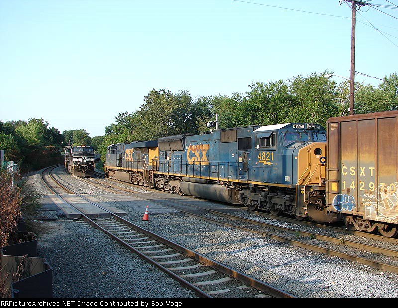 CSX 4821